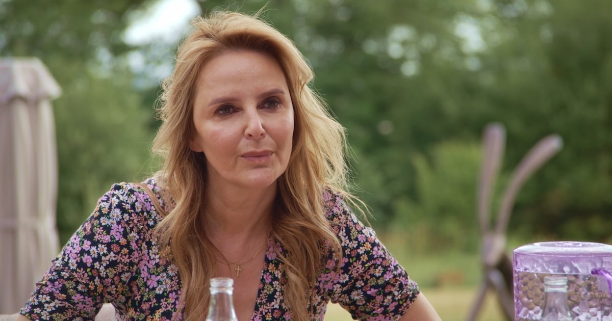 Voor het eerst reageert voormalig manager Isabelle A op beschuldigingen ...