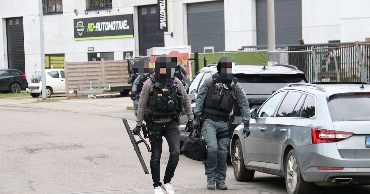 Albanees-Bulgaars drugsnetwerk opgerold na inval in loods in Aalst ...