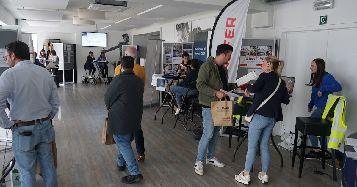 Jobbeurs in Freethielstadion | Beveren | HLN.be