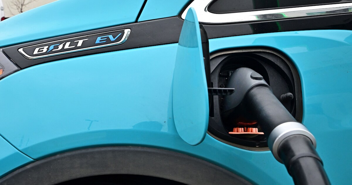 Touring: prijs elektrische wagen is grootste obstakel om elektrisch te ...