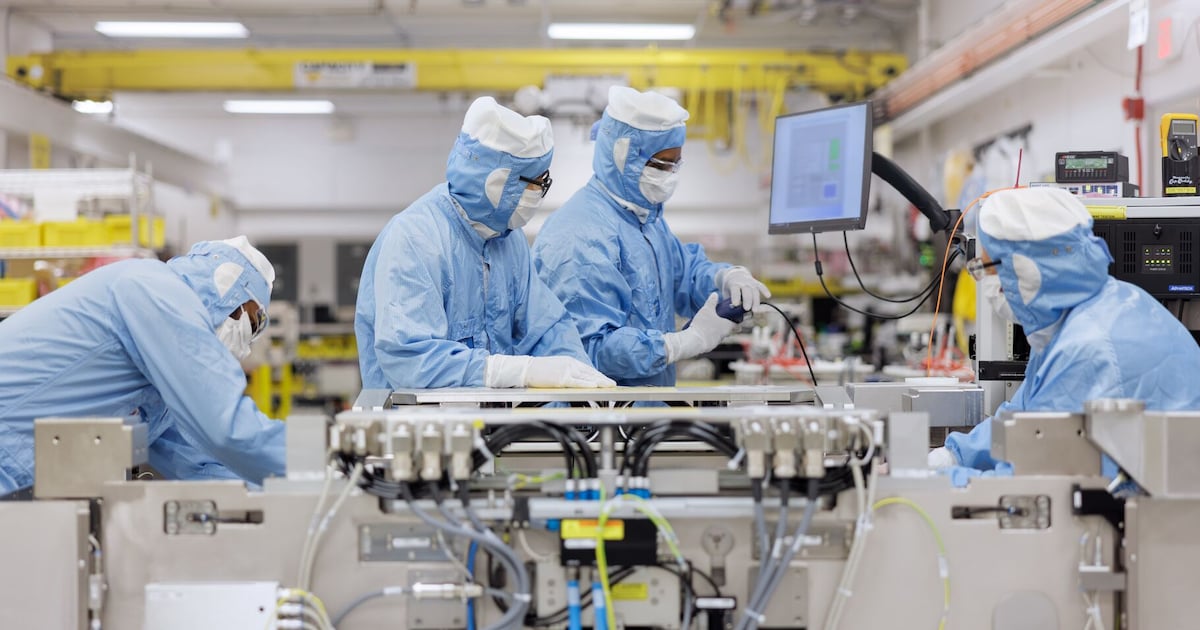 ASML onthult doorbraak die “tot wel 50 procent” meer chips kan ...