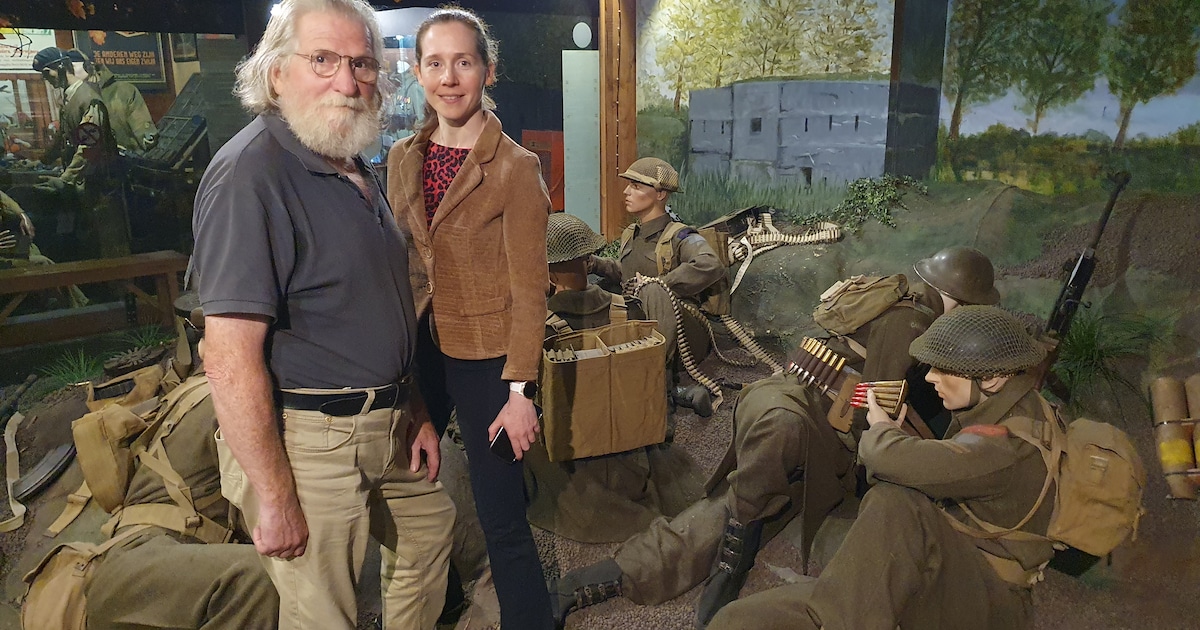 Met eigen oorlogsmuseum eert Gilbert (73) zijn vader: “Hij won het ...