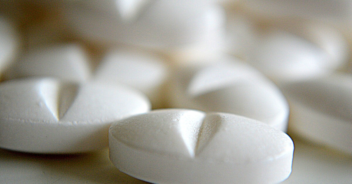 Waarschuwing: Ibuprofen kan je teelballen doen verschrompelen | Medisch ...