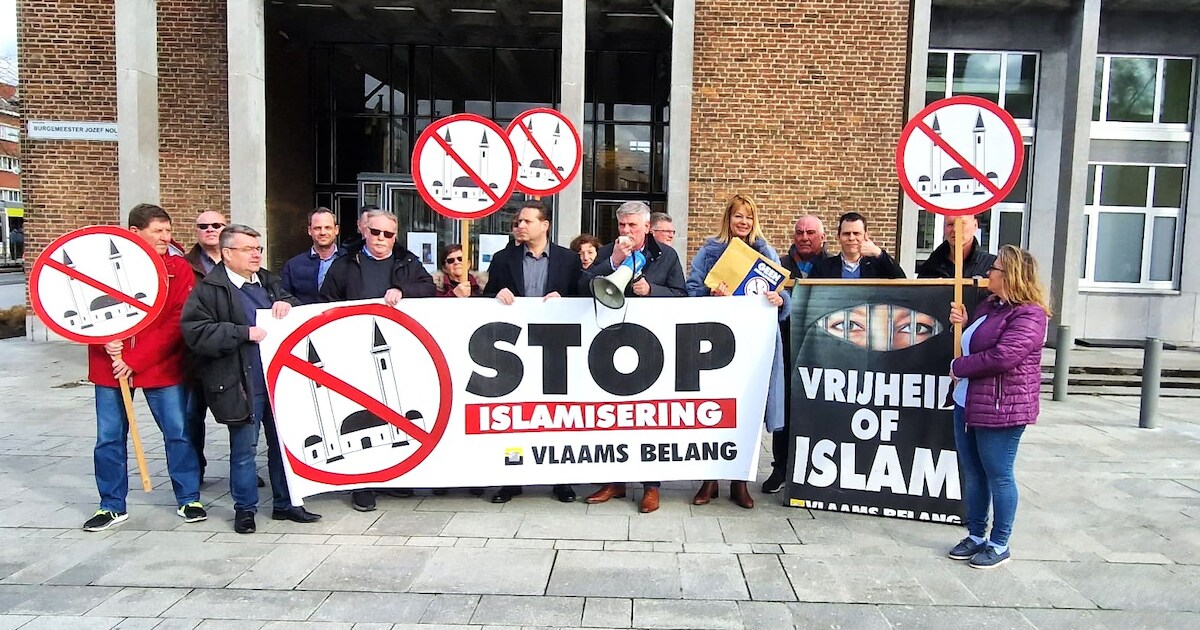 Vlaams Belang voert actie tegen geplande megamoskee: “Dit is wel het laatste dat Merksem nodig ...