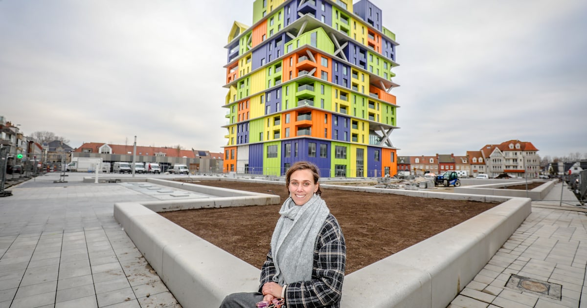 Dit is HOOST in Knokke-Heist, de kleurrijkste woontoren van het land ...