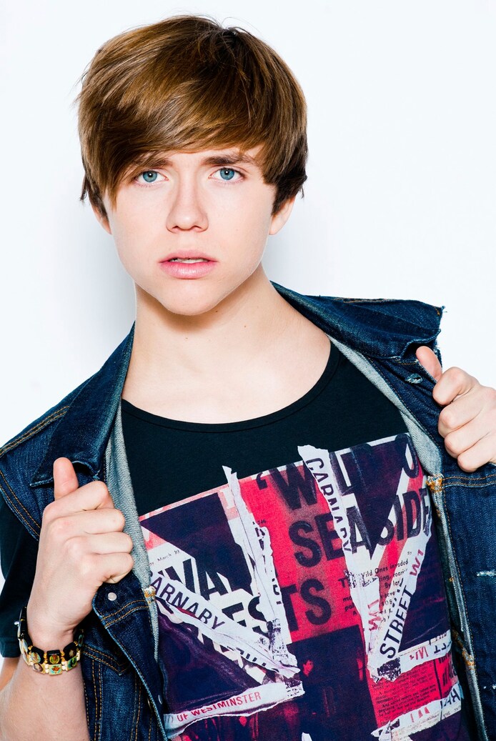 “Ja, we denken aan trouwen en kinderen”: Ian Thomas deelt al zes jaar lief en leed met Anna ...