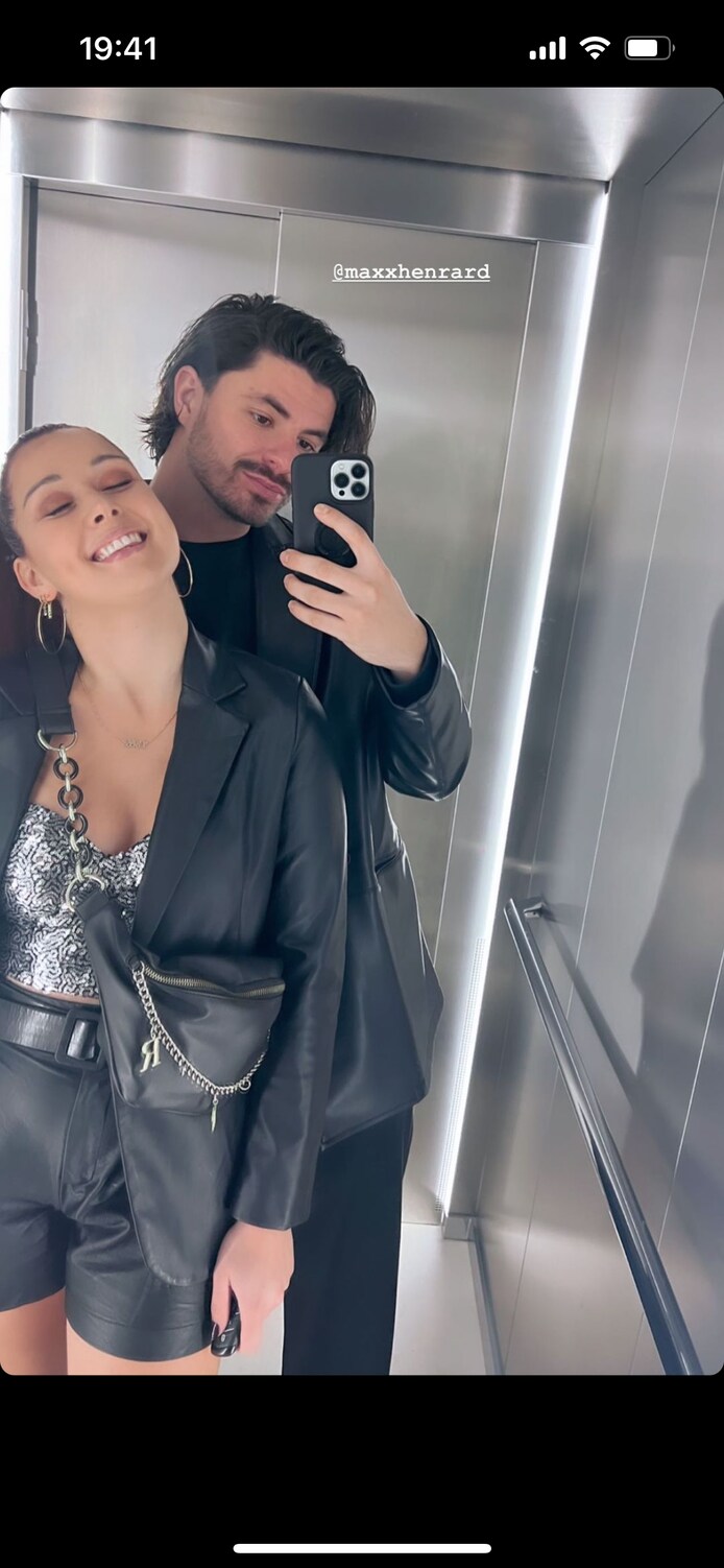 Lotte Vanwezemael krijgt kritiek nadat ze ‘pilletje’ slikt in Versuz: “Openlijk drugs promoten ...