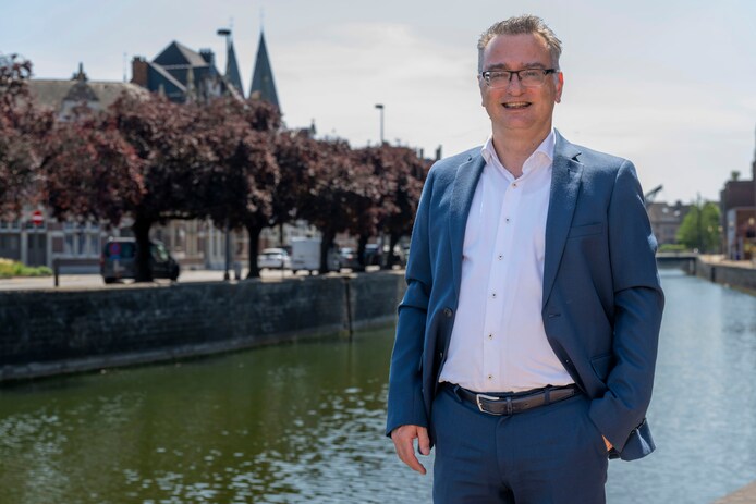 Algemeen directeur van Dendermonde Wouter Van der Vurst neemt ontslag ...