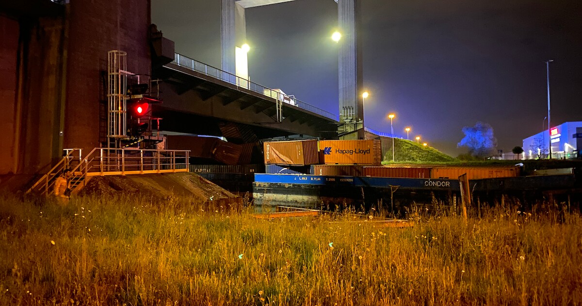 KIJK. Half jaar geleden botste het containerschip Venjo ook al tegen ...