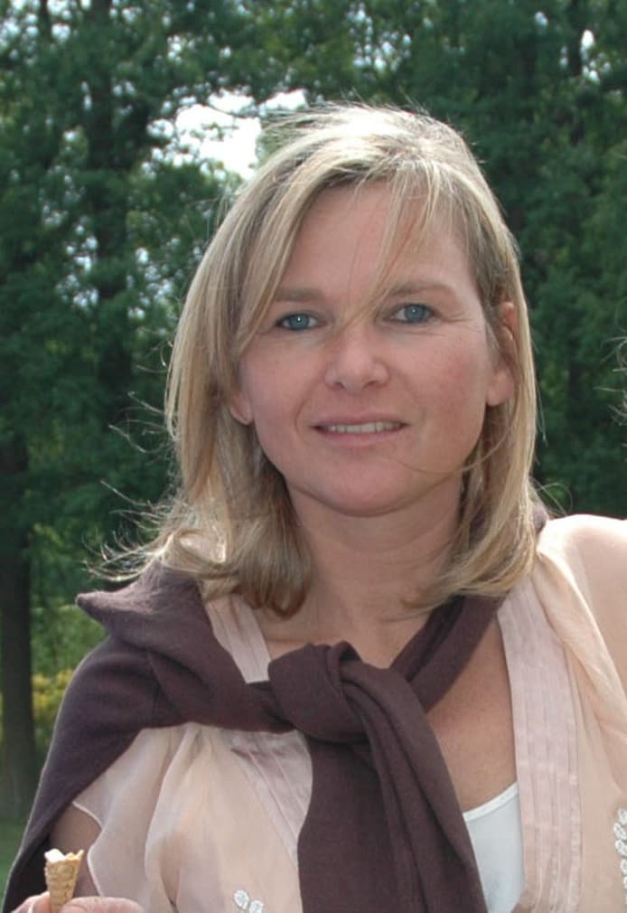 “Hij móést breken met haar”: het verhaal van koning Filip en Barbara ...