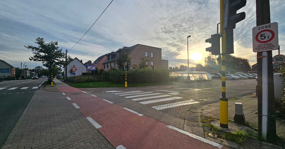 Werken op kruispunt Sluisvijfbaan-Eikenlei vanaf 8 januari, werken op Handelslei vanaf midden ...