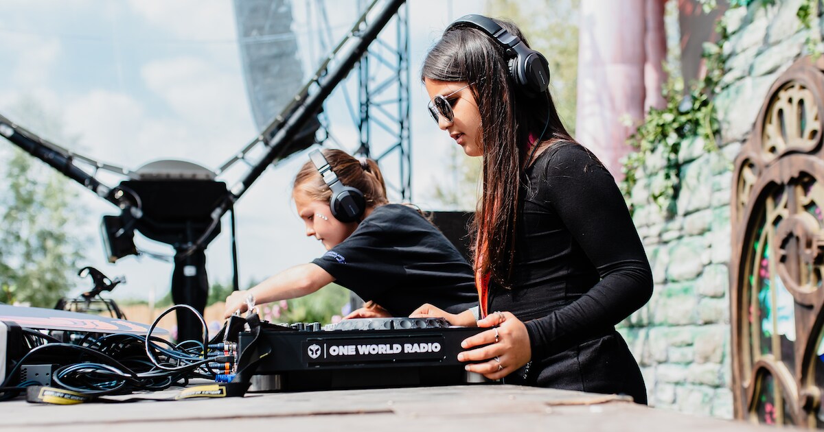 Jonge dj’s van Tomorrowland Academy maken vuurdoop op (leeg ...