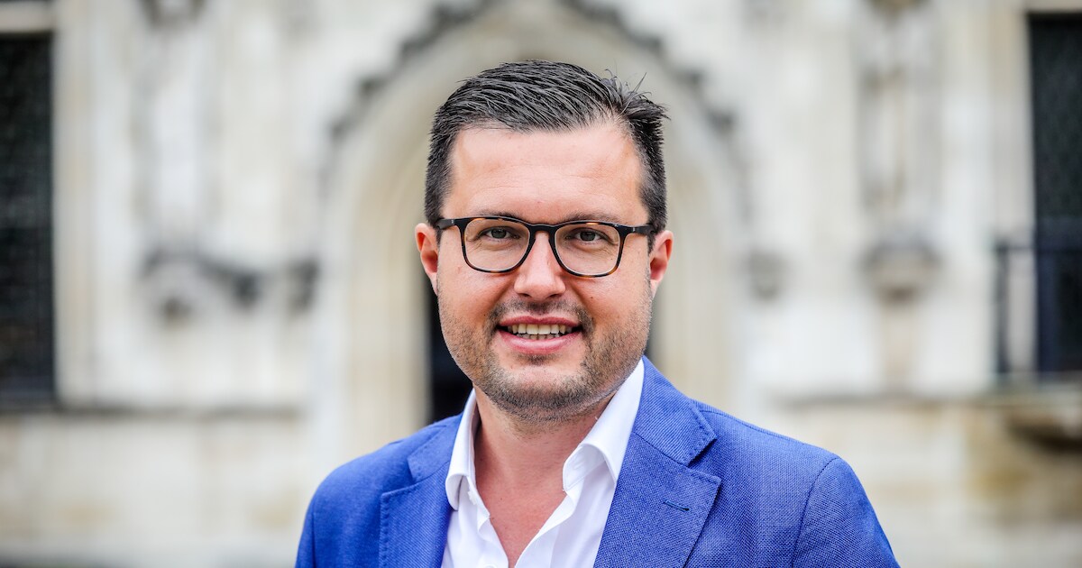 “Je voelt dat er nu al wantrouwen hangt”: afscheidnemend schepen Jasper ...