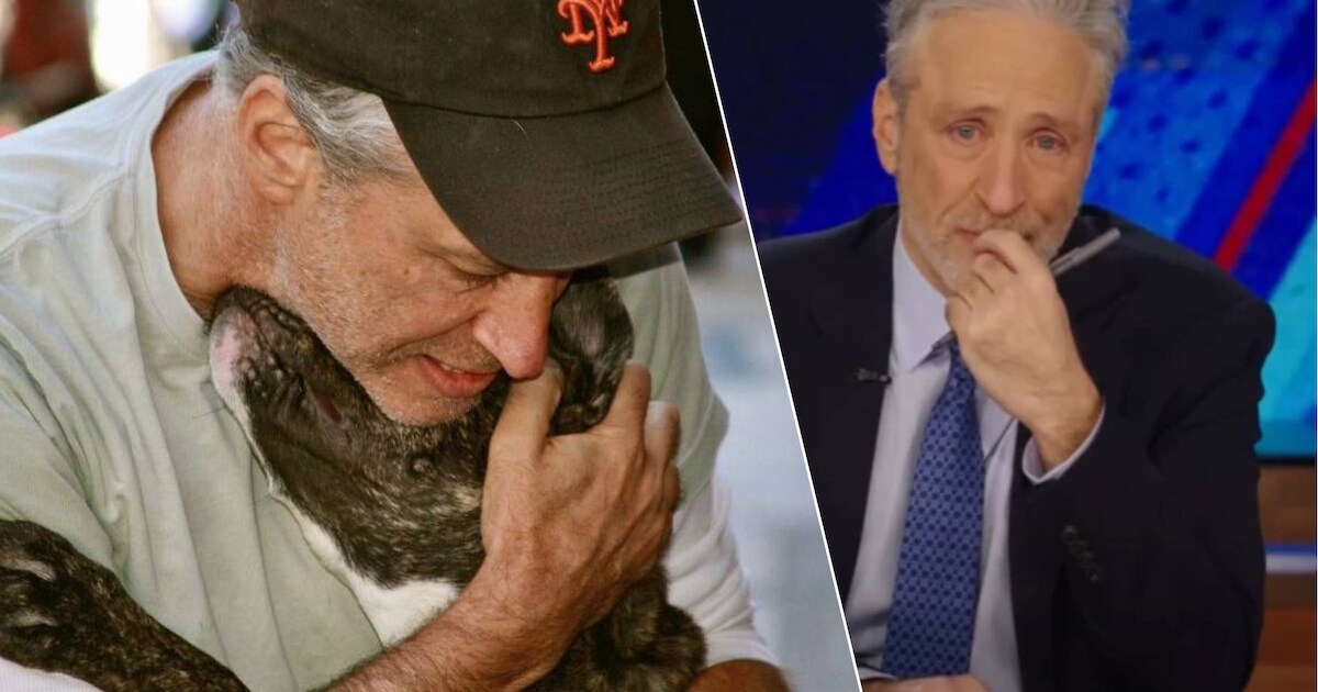 Beroemde talkshowhost Jon Stewart barst op tv in tranen uit na ...