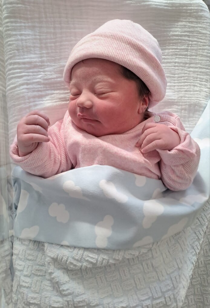 Jayce-Lynn is eerste kindje van 2024 in AZ Turnhout | Turnhout | hln.be
