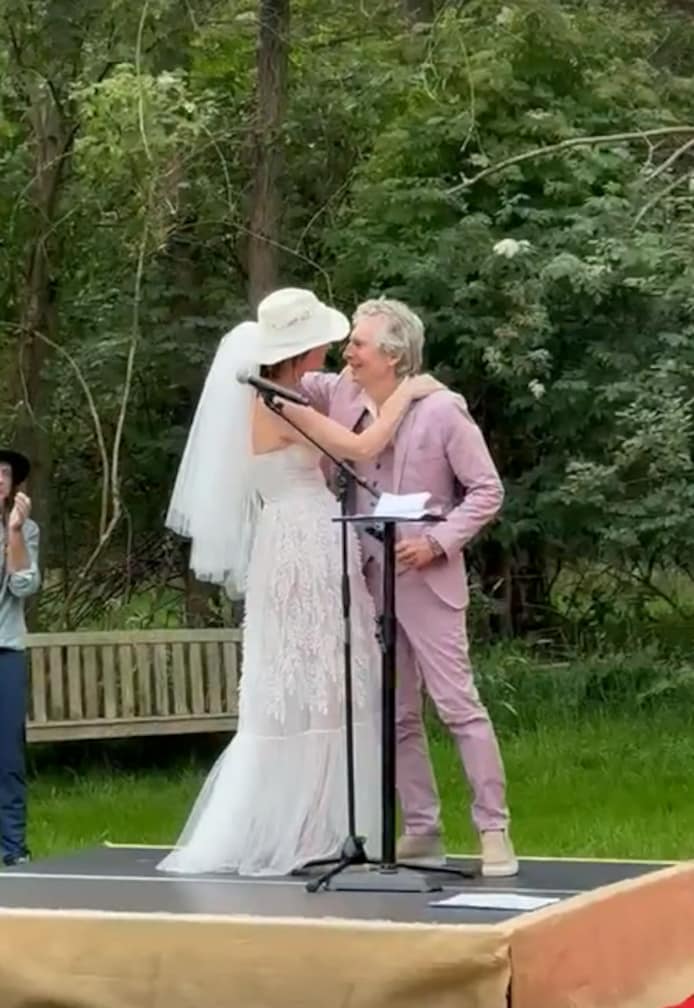 Paul Jambers gaat opnieuw op z'n knieën voor Pascale: “M’n kokkin, m’n ...