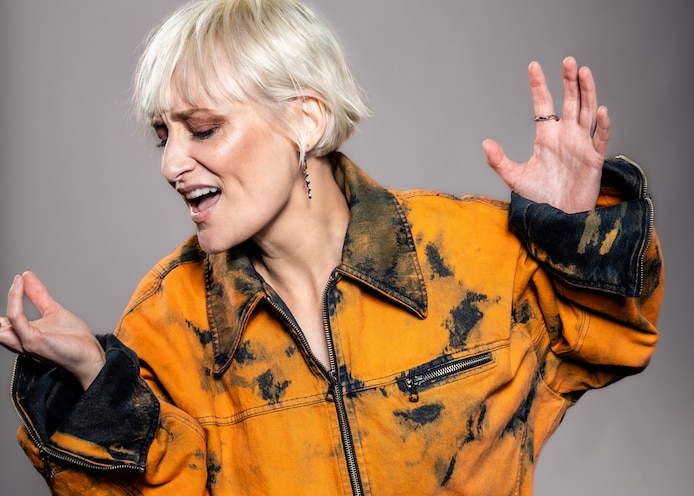 EXCLUSIEF. Zangeres Geike Arnaert over haar stem: “Mensen schrikken ...