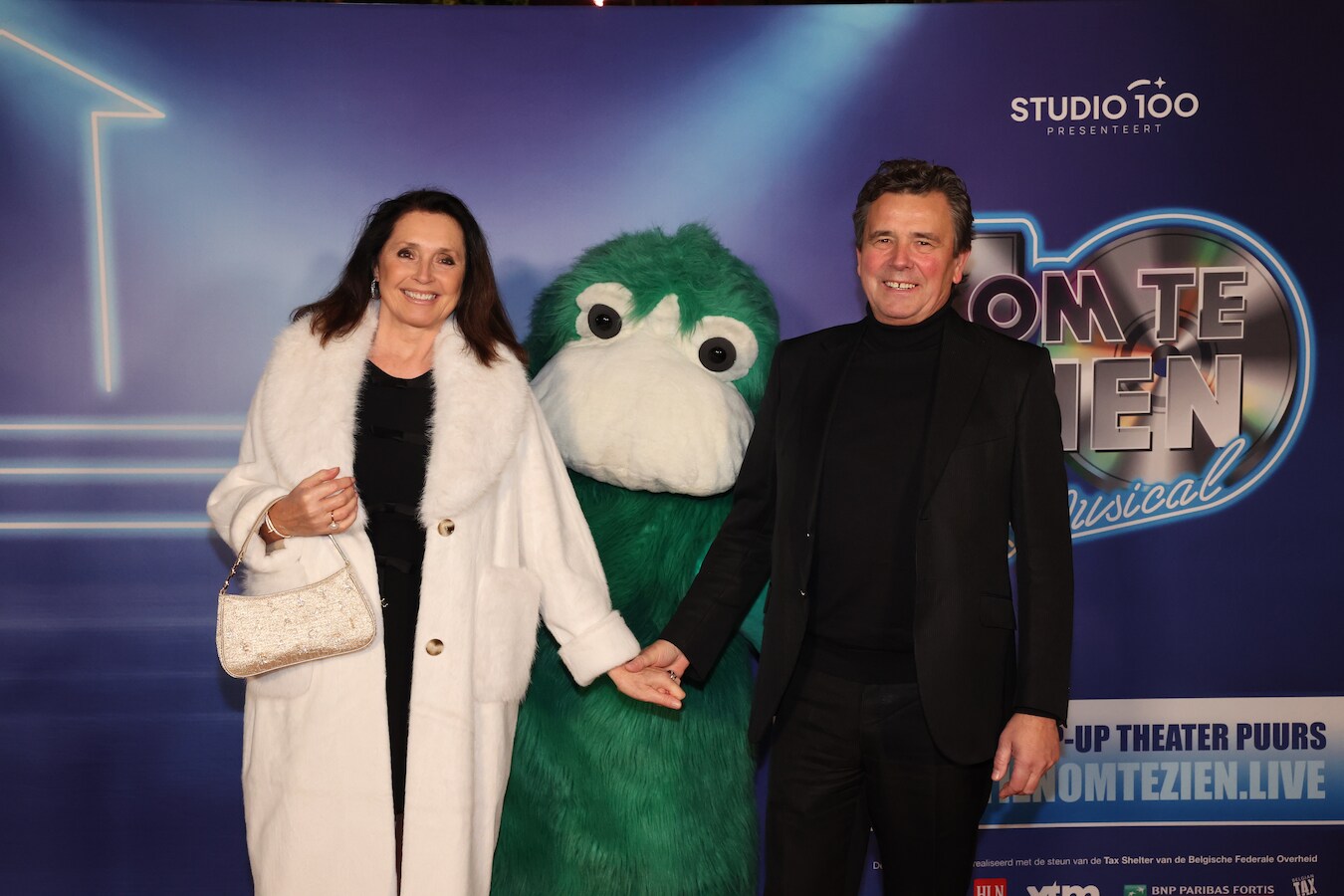 IN BEELD. Koen Wauters met zoon Nono en Willy Sommers stelt nieuwe ...