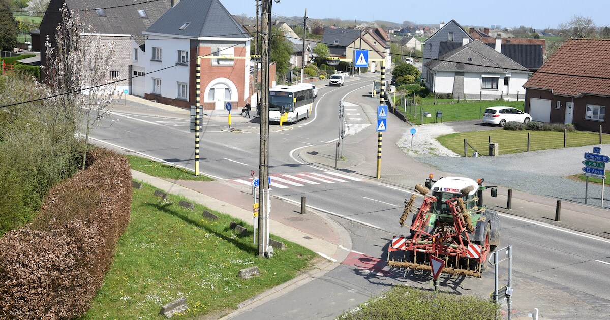 Gevaarlijk kruispunt ‘Belle Triene’ in Gooik krijgt verkeerslichten: “Werken beginnen midden ...
