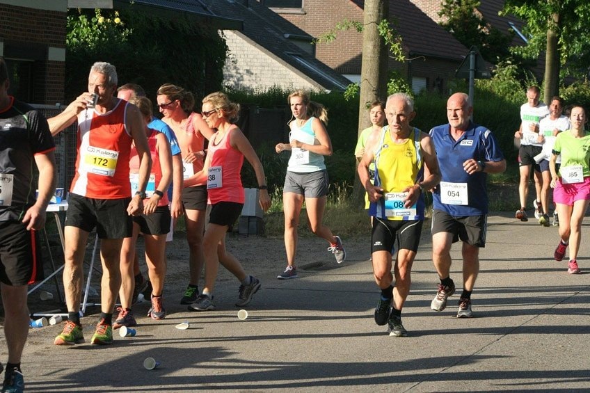 ‘Dwars door Oud-Turnhout’ op vrijdag 19 juni: lopers en wandelaars ...