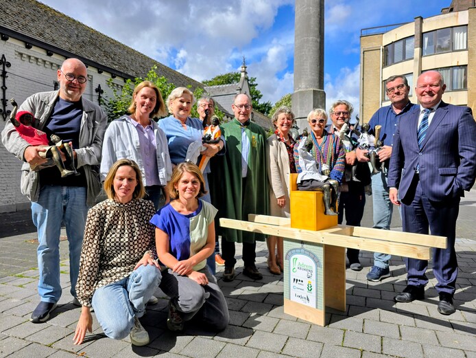 Lotjesstoet, opening stadhuis én ‘Dag van de Stad’: Eeklo maakt zich op voor gezelligste zondag ...