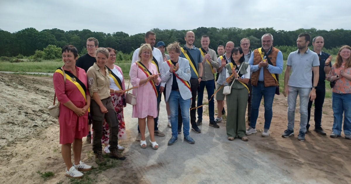 Onthaalpoort Vloethemveld in Jabbeke officieel geopend: natuur ...