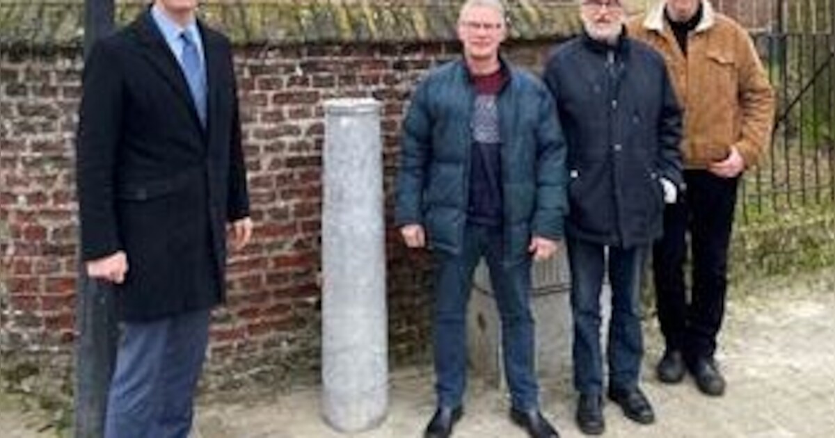 Schandpaal van Zevergem gerestaureerd | De Pinte | HLN.be