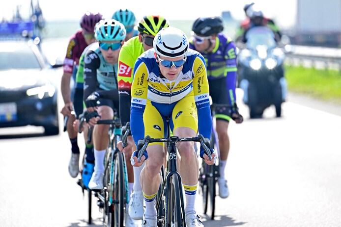 Ruben Apers gaat op een originele manier op zoek naar een nieuwe ploeg ...