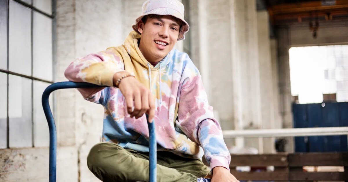 Ewoud waagt zijn kans in ‘De Grootste Lefgozer’: “Streaken in Gent-Sint ...