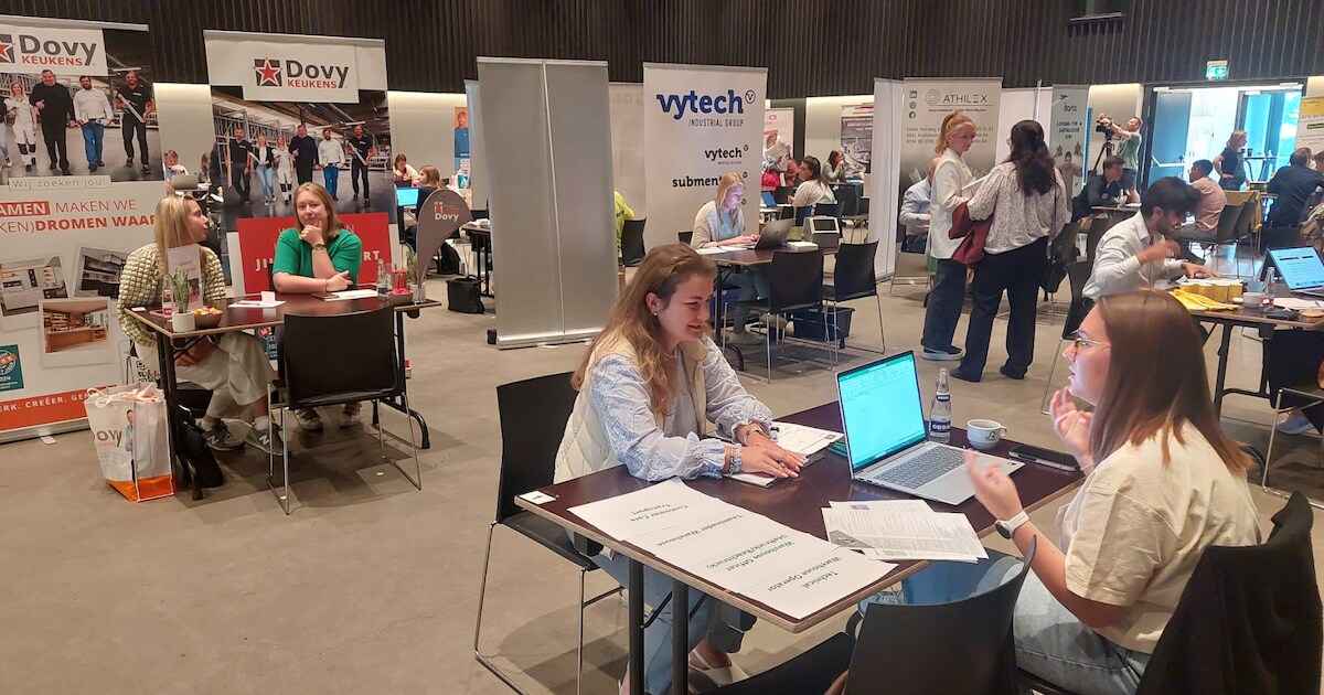 Op zoek naar nieuwe uitdagingen? De jobbeurs van VDAB komt naar De Haan ...