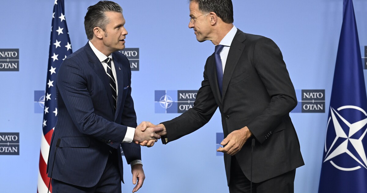 NAVO keurt grootste herbewapening sinds Koude Oorlog goed, ook dicht ...