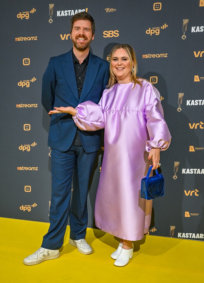 Lotte Vanwezemael stelt vriend Max voor en prinses Delphine schittert in bijzondere outfit: dit ...