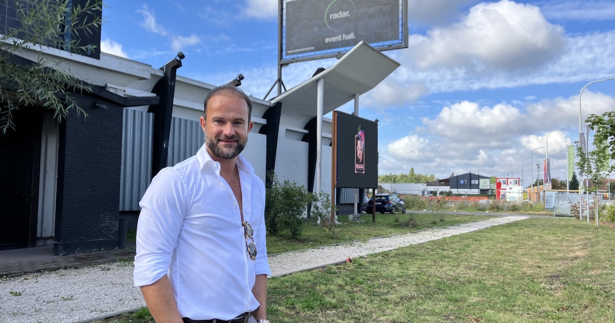 Salsa-leraar James Burm (48) viert 20 jaar op dansvloer met nieuw ...