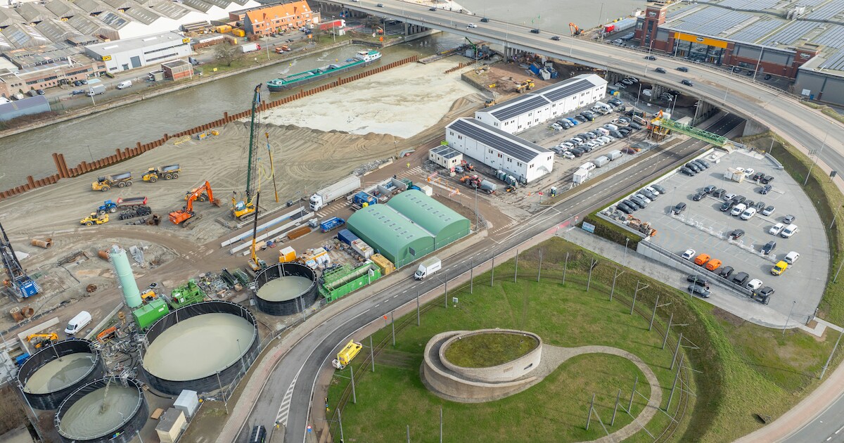 Lantis vernieuwt fietspaden op Straatsburgbrug | Antwerpen | HLN.be
