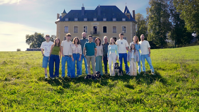 Van verwaarloosd kasteel naar vakantiedroom: de Planckaerts over hun toekomst in Frankrijk | BV ...