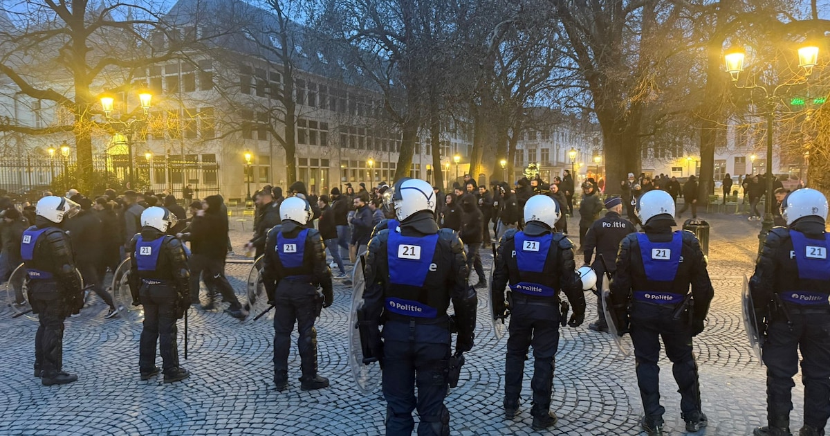 Bewogen avond voor Brugse politie na clash tussen Club Brugge en ...