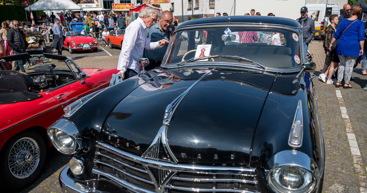 Oldtimer Festival is leukste dag van het jaar in Axel: ‘Hoe deze auto rijdt? Vreselijk ...
