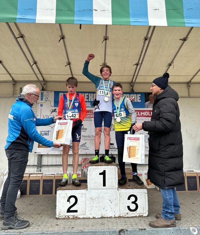 Broer en zus pakken medailles op provinciaal kampioenschap veldlopen ...