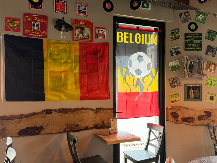 Duivelsgekte mag losbarsten in ‘t Retro Café: “Drie best verklede fans ...