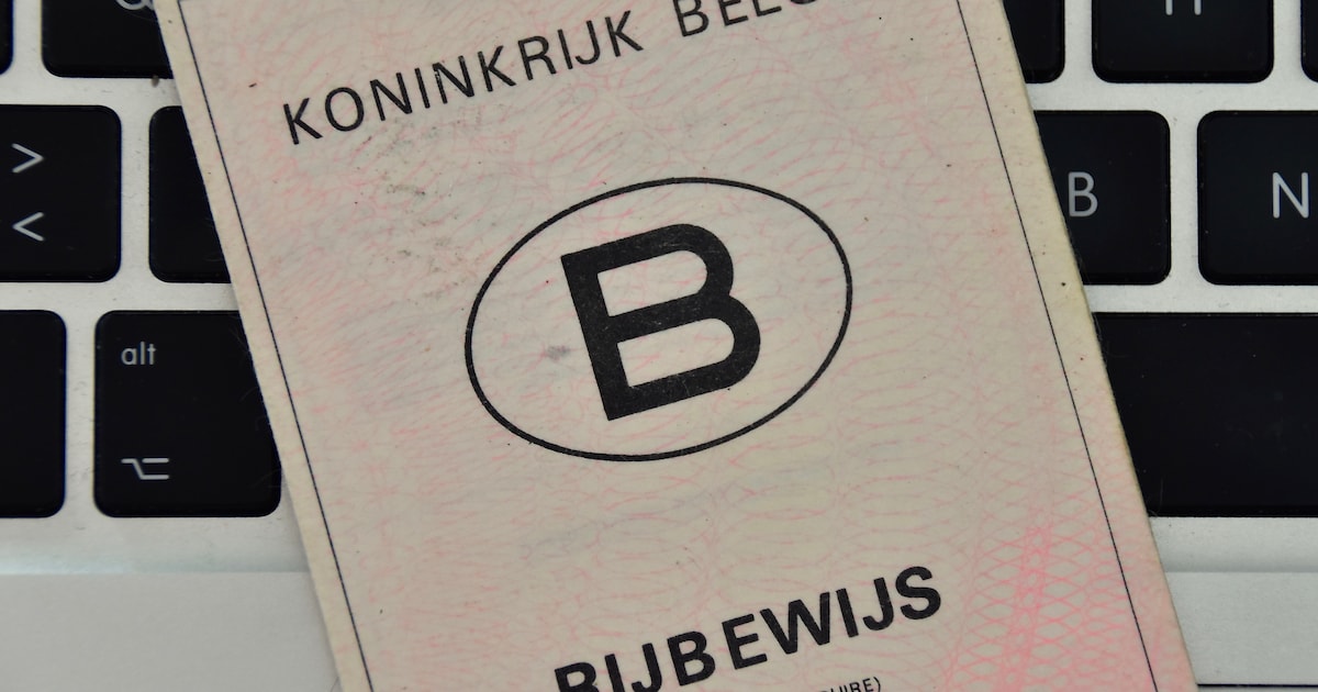 Advocaat levert zelf rijbewijs in van zijn cliënt: “Hij erkent zijn ...