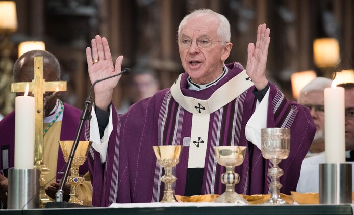 Primeur voor de kerk: kardinaal De Kesel voor de rechter voor smaad en ...