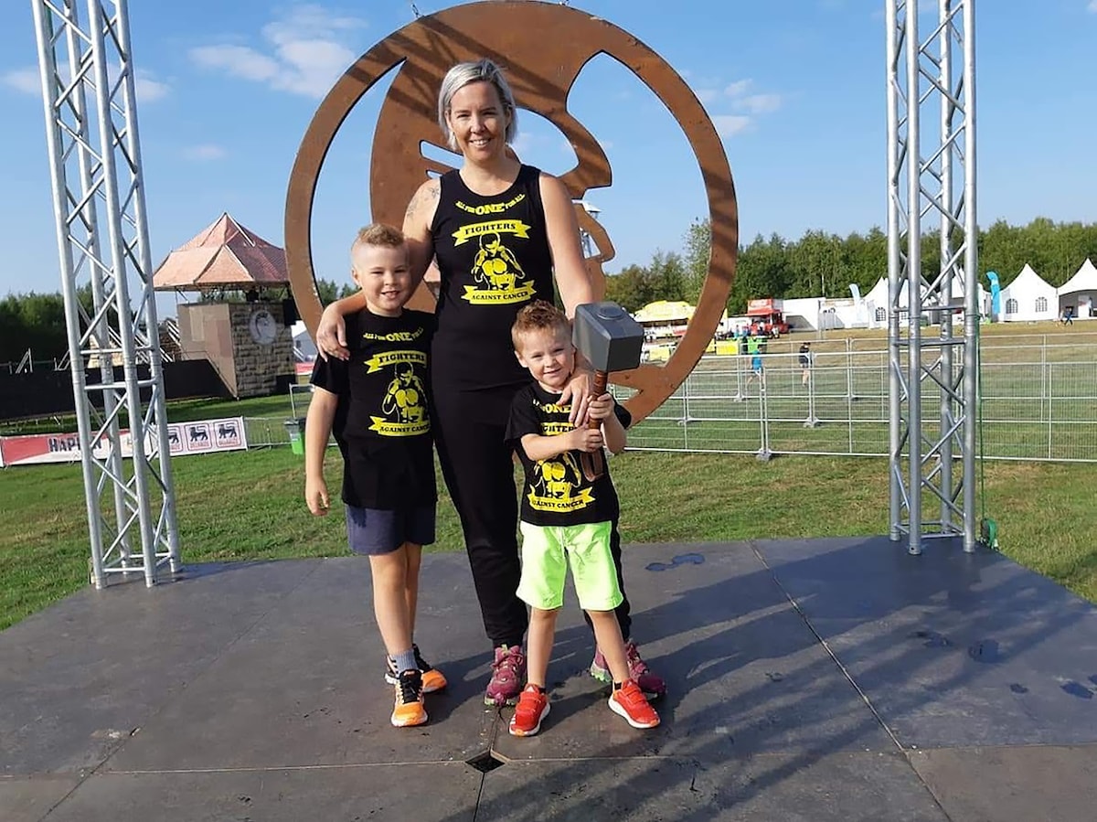“Wraakroepend”: mama van kankerpatiëntje ontdekt dat er geld wordt ...