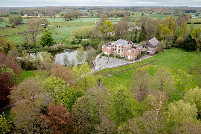 Kasteelruïne Ravestein wordt bezoekerscentrum, maar dat kost een ...