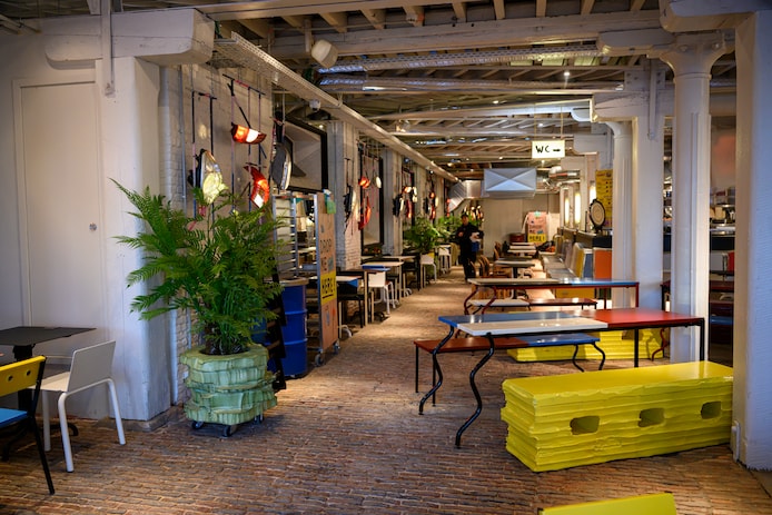 NET OPEN. Van smashburgers tot pita en garnaalkroketten: foodmarket ...