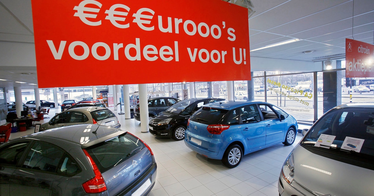 Europese autoverkoop krijgt stevige klap | Economie | HLN.be