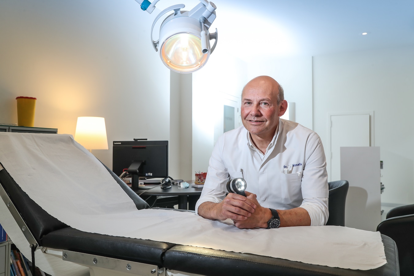 Zeldzame vleesetende bacterie kreeg Elliott (32) te pakken: “Een half ...