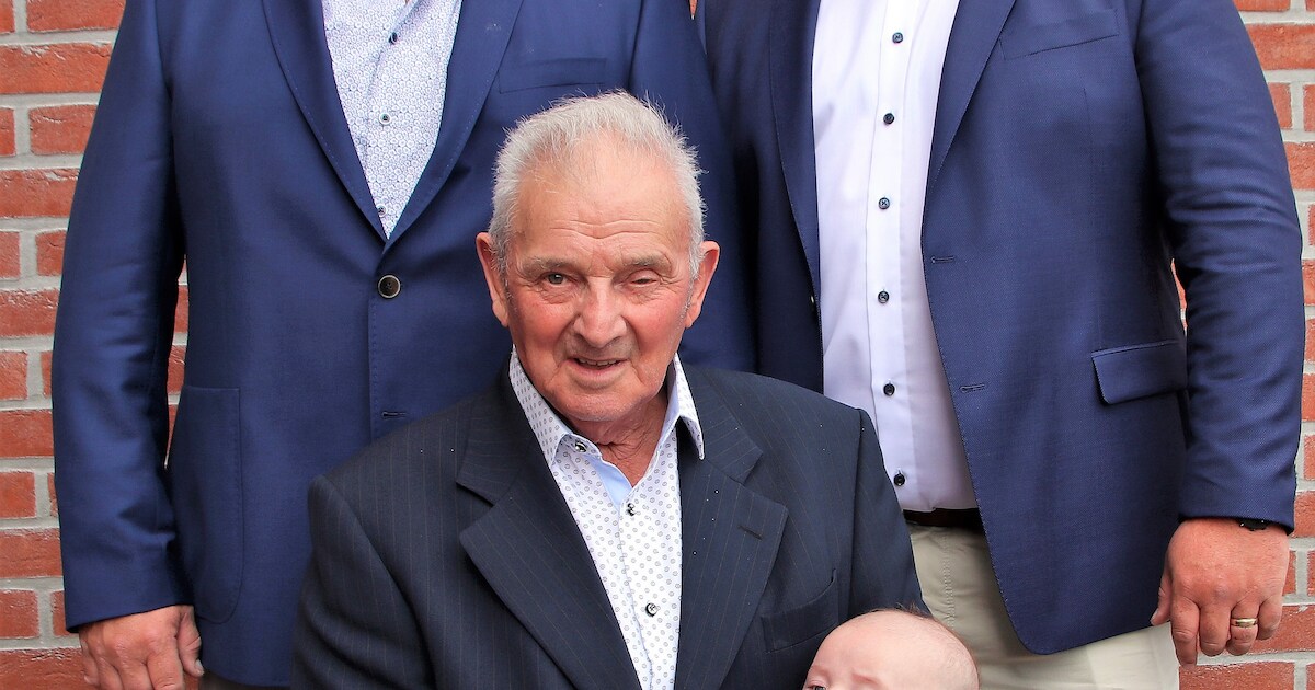 Kleine Brent zorgt voor viergeslacht bij familie Staelens | Tielt | HLN.be