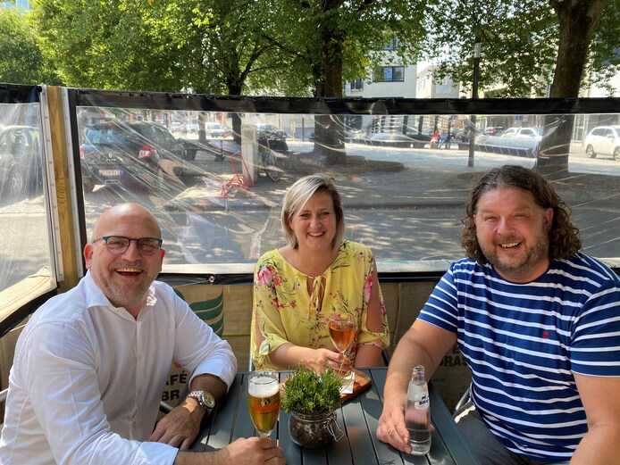 Uitgebreide coronaterrassen mogen quasi overal blijven staan: “Waarom zouden we die extra ...