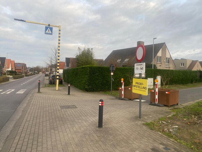 Proefopstelling in Hogedijkenstraat moet sluipverkeer weren: "Na drie maanden evalueren we de ...