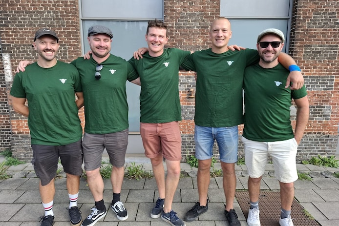 Curieuzegeuze viert vierde verjaardag met Café Jubilé: “Net zoals ...